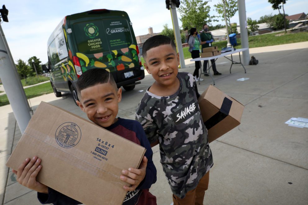 'Feeding the kids of the neighborhood': Lunch Bus provides summer meals ...